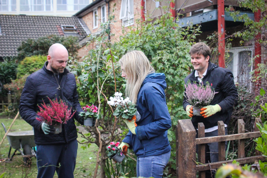 Corporate Volunteer Gardening in London